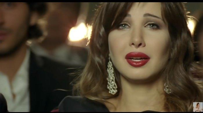 Translate Lirik Lagu Fi Hagat by Nancy Ajram, Lagu Bahasa Arab Populer ...