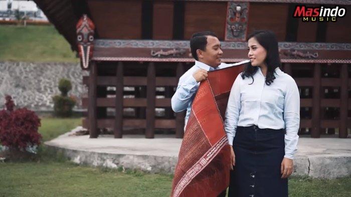 Translate Lirik Lagu Marjanji Au oleh Henry Manullang, Lagu Batak Populer Makna Paling Romantis ...