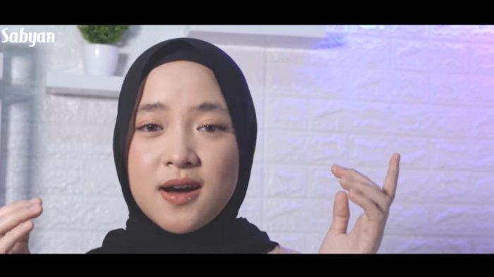 Translate Lirik Lagu Tasmauni Robbah by Sabyan Ada Tulisan Arab & Latin ...