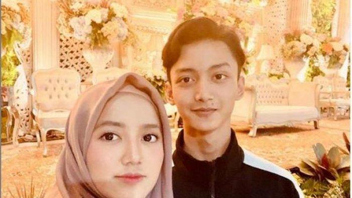 Kerap Foto Berdua, Wirda Mansur dan Gus Azmi Dikira Pacaran, No 6 ...