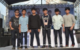Graduate Band Luncurkan Album Mini "Melangkah Bersama" - Sripoku.com