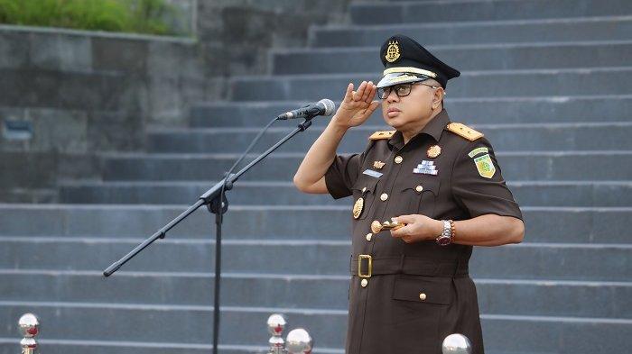 Kejati Sulteng Gelar Upacara Peringatan Hari Sumpah Pemuda ke-96 - Tribunpalu.com
