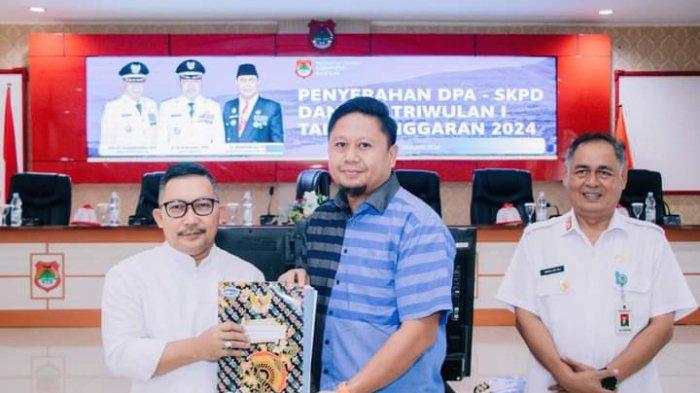 Serahkan DPA SKPD, Bupati Banggai Minta Anggaran Bansos dan Stunting ...