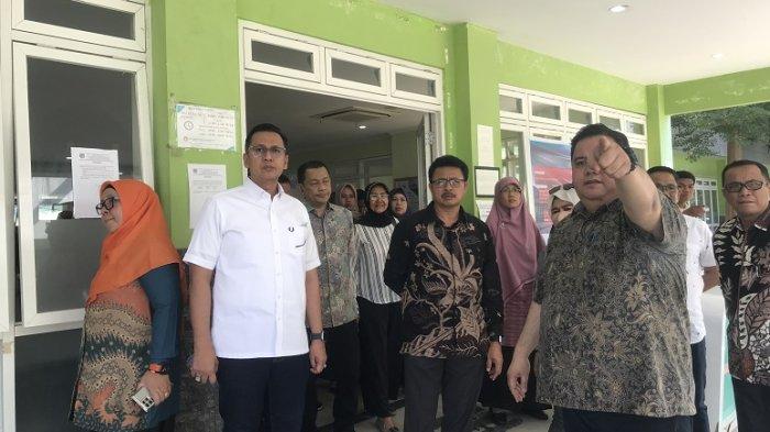 Direktur RSUD Madani Sambut Anggota Komisi IV DPRD Sulteng saat Cek Pelayanan dan Fasilitas ...