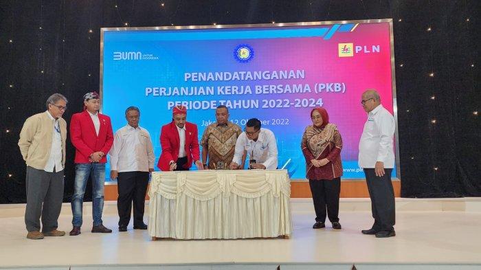 Setelah Menanti 10 Tahun, Manajemen dan Serikat Pekerja PLN Akhirnya Teken Perjanjian Kerja ...