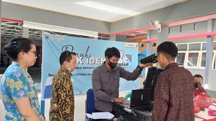 Dinas Dukcapil Layani Perekaman KTP Anak Binaan LPKA Palu - Tribunpalu.com