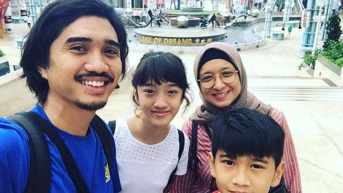 Duta Sheila On 7 Bantu Dorong Bus Terperosok Viral di TikTok, Tuai ...