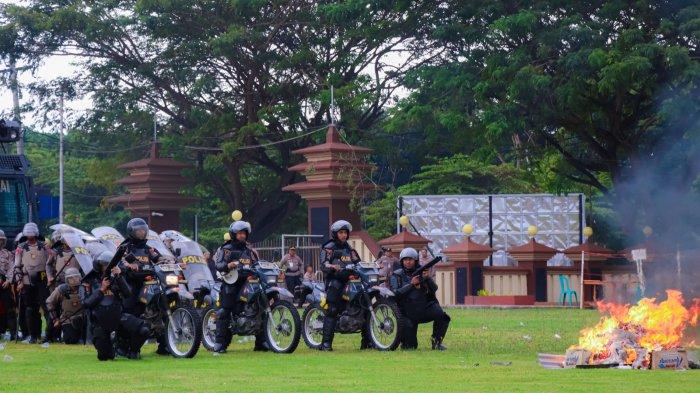 Sukseskan Pilkada 2024, Polres Banggai Gelar Simulasi Sispamkota - Tribunpalu.com