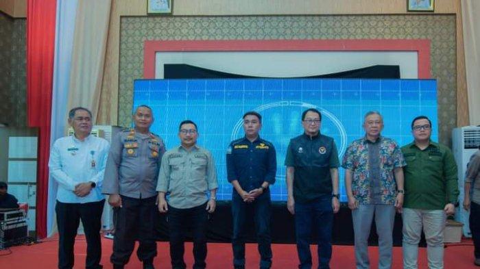 Perdana di Indonesia, Stafsus Presiden Luncurkan Gerakan Nasional Mantap di Banggai - Tribunpalu.com