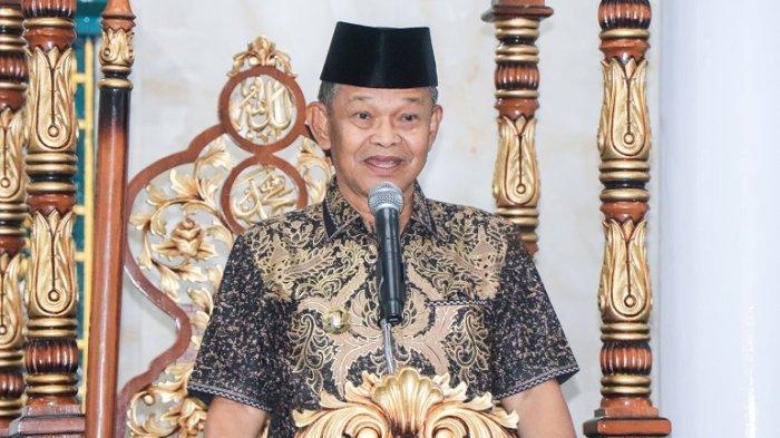 Gubernur Sulteng Rusdy Mastura Ajak Jamaah Haji Banggai Doakan ...