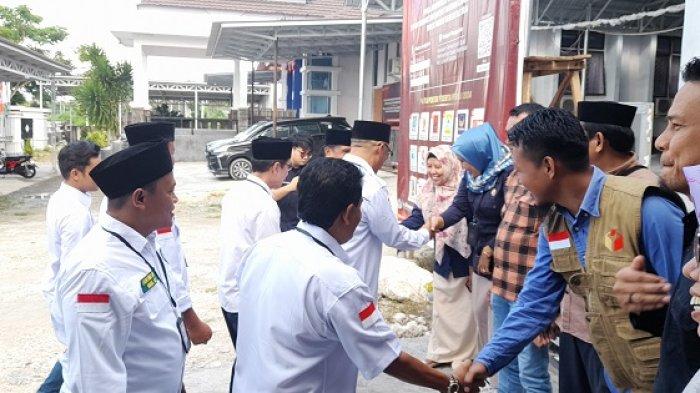 4 Parpol Baru Tak Setor Dokumen Caleg di KPU Banggai - Tribunpalu.com 4 Parpol Baru Tak Setor Dokumen Caleg di KPU Banggai - Tribunpalu.com