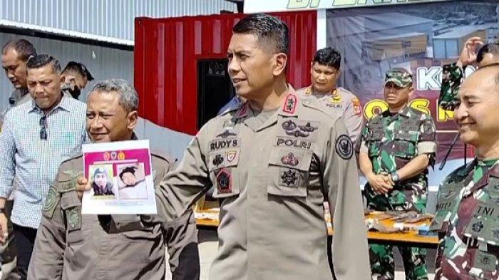 Kapolda Sulteng Sebut Askar Alias Pak Guru Terlibat 10 Kasus Pembunuhan ... Kapolda Sulteng Sebut Askar Alias Pak Guru Terlibat 10 Kasus Pembunuhan ...
