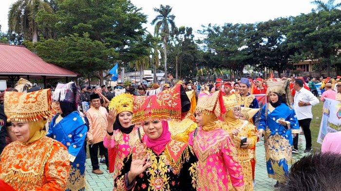Karnaval Budaya Meriahkan HUT ke-63 Kabupaten Banggai, Peserta Wajib ...