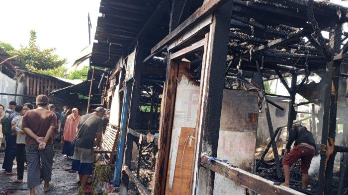 10 Petak Mess Karyawan di Poso Kota Ludes Terbakar, Kerugian Ditaksir ...