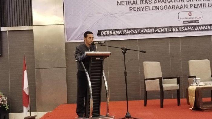 Bawaslu Donggala Imbau ASN Tak Berfoto dengan Caleg, Ingankan Tentang ... Bawaslu Donggala Imbau ASN Tak Berfoto dengan Caleg, Ingankan Tentang ...