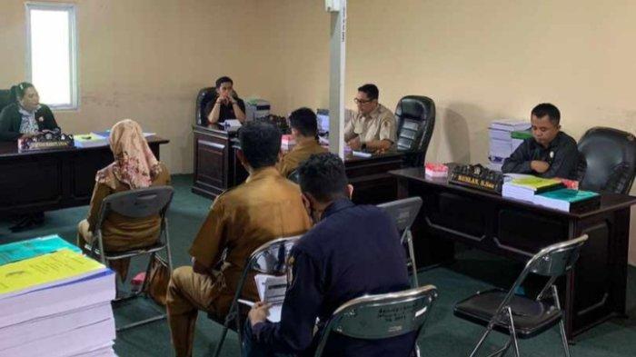 DPRD Sigi RDP dengan Perwakilan Badan Pendapatan dan Dinas K-UMKM ... DPRD Sigi RDP dengan Perwakilan Badan Pendapatan dan Dinas K-UMKM ...