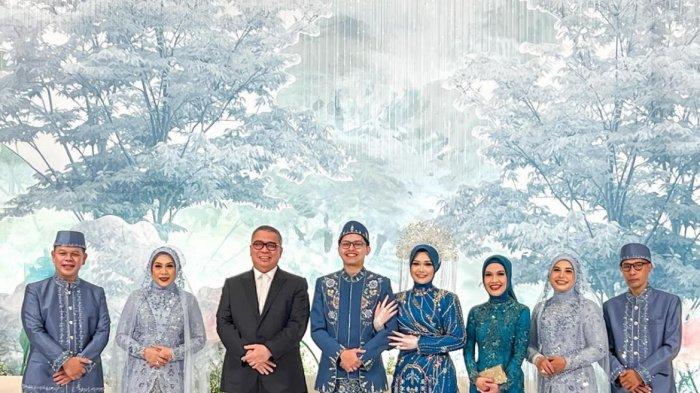 Ketua DPRD Sulteng Hadiri Pernikahan Putri Kapolda di Jakarta ... Ketua DPRD Sulteng Hadiri Pernikahan Putri Kapolda di Jakarta ...