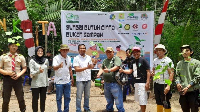 Pelestarian Alam! PLN UP3 Kotamobagu Bersama BMR Forum Hijau Bersihkan ...