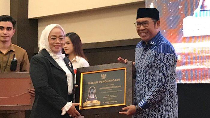 Pemkab Morowali Sabet Penghargaan Terbaik Pertama Paritrana Award, Optimis Tingkatkan Cakupan ...