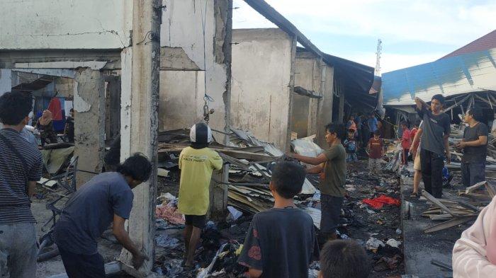 111 Los Pasar Masomba Palu Ludes, Pengepul Besi Padati Lokasi, Warga ...