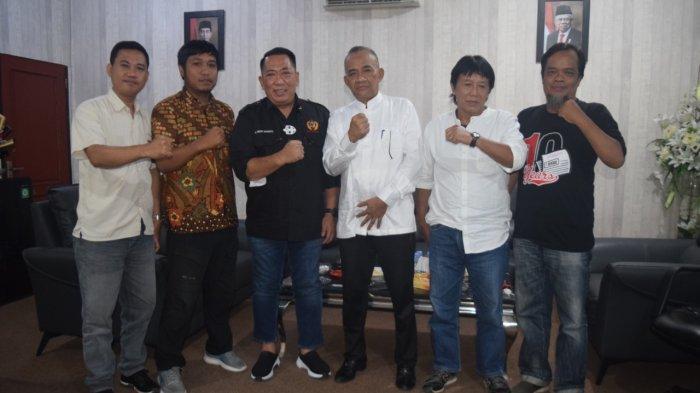 Nizar Rahmatu Didapuk Jadi Ketua Porwanas oleh PWI Sulteng - Tribunpalu.com