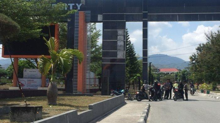 Jelang Kedatangan Presiden Joko Widodo di Untad Kota Palu, Aktivitas ...