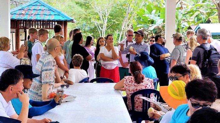 Delegasi Internasional Festival Teluk Lalong Kunjungi Pusat Konservasi ...