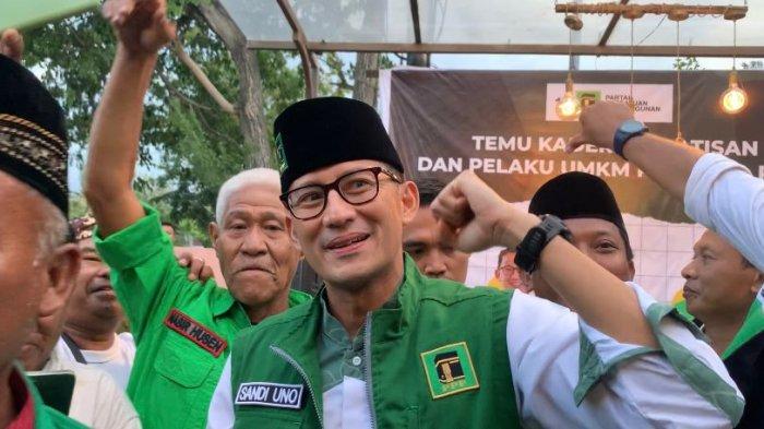 Ketua Bappilu PPP Sandiaga Uno Disambut Tarian Meaju di Kota Palu, Sempat Ziarah ke Makam Guru ...
