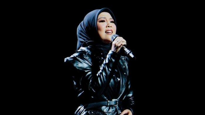 Jadi Musik Trending di Youtube! Ini Lagu Menuju Terang - Selfi Yamma ...