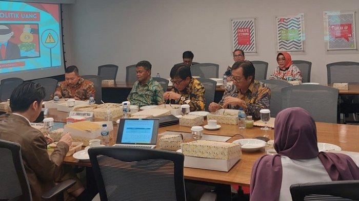 Gubernur Sulteng dan Bupati Banggai Temui SKK Migas Bahas Perusda Blok Dongi Sinoro - Tribunpalu.com