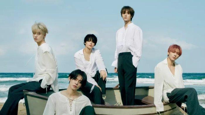 Trending di Youtube, Ini Lirik Lagu KPop Devil by the Window - TXT dan ...