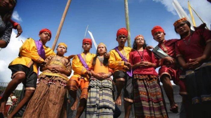 Apa itu Tari Raego? Tari Tradisional Sulteng Ini Gabungkan Seni Suara ...