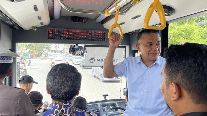 Naik BRT di Kota Palu Cukup Bayar Rp 5 Ribu Lewat QRIS - Tribunpalu.com