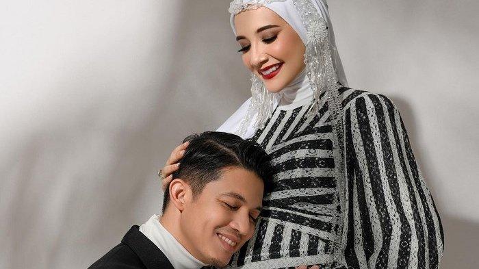 Penantian 10 Tahun, Zaskia Sungkar dan Irwansyah Dikaruniai Anak ... Penantian 10 Tahun, Zaskia Sungkar dan Irwansyah Dikaruniai Anak ...