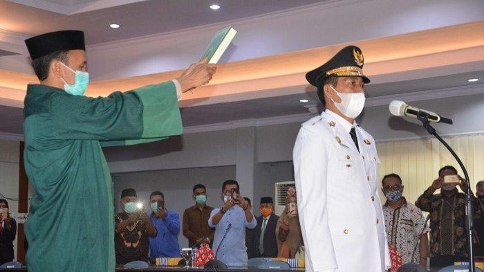Pelantikan Wabup Bangkep Berlangsung Singkat, Hanya 30 Menit ...