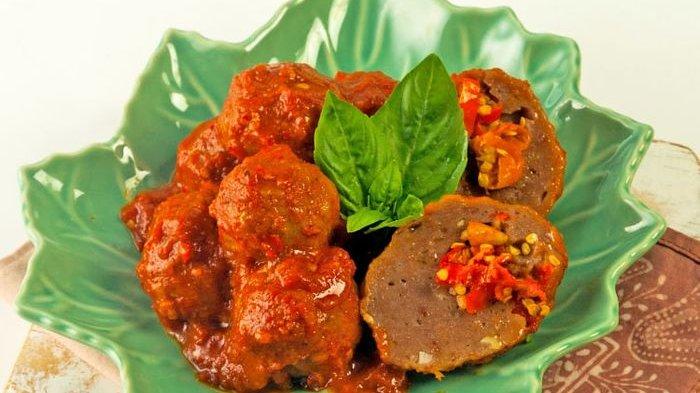 Aneka Menu Makanan Pedas, Mulai dari Pentol Mercon, Kulit Ayam Mercon ...