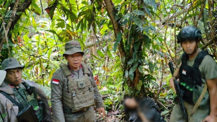 Daftar Barang Milik Askar Anggota MIT Poso Ditembak Mati di Parimo, Ada ...