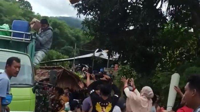 Viral Video Penjarahan Mobil Pengangkut Bantuan Gempa Sulbar, Begini ...