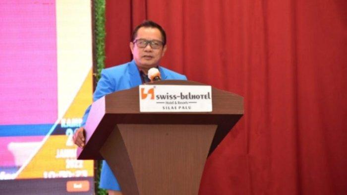 Profesor Asal Universitas Tadulako Sebut Tantangan Guru ke Depan ...