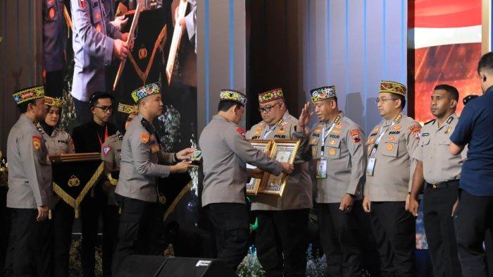 Biro SDM Raih Terbaik Kedua Nasional, Kapolda Jateng: Apresiasi Kerja Keras dan Dedikasi ...