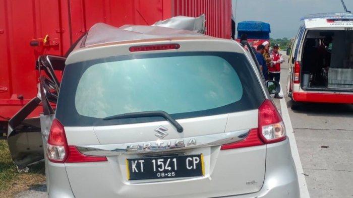 Kecelakaan di Tol Pejagan-Pemalang, Ertiga Tabrak Truk Boks dari Belakang, 2 Orang Tewas ...