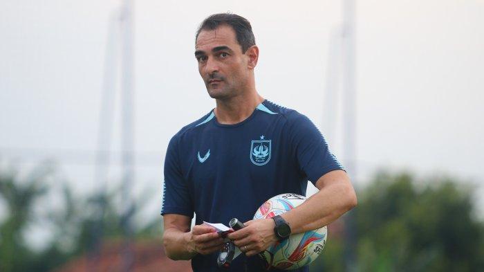 BREAKING NEWS: PSIS Perpanjang Kontrak Gilbert Agius Sebagai Pelatih ...