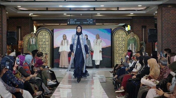 Sambut Ramadan dan Idul Fitri, Desainer Ina Priyono Angkat Kain Troso ...