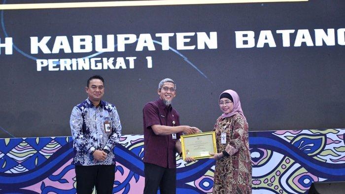 Pemkab Batang Raih Dua Penghargaan Blangkon Award 2024 dari Pemprov Jateng - Tribun-pantura.com