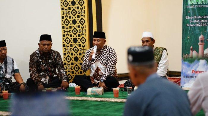 Tarawih Bersama Jadi Ajang Pj Bupati Pati Henggar Budi Anggoro Serap ...