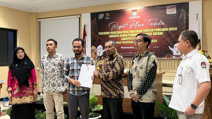 Daftar 45 Nama Caleg Terpilih DPRD Kabupaten Wonosobo Hasil Pemilu 2024 Versi Pleno KPU - Tribun ...