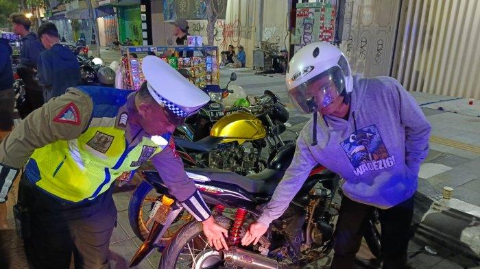 Satlantas Polres Tegal Kota Tilang 1.972 Pelanggar Lalu Lintas Selama 7 Hari Operasi Patuh Candi ...