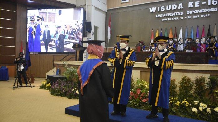 Undip Luluskan 1.504 Mahasiswa, Upacara Wisuda Digelar Secara Luring 4 ...