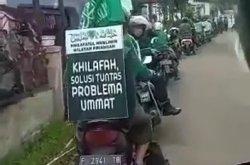 Viral Video Konvoi Pemotor Bawa Atribut Khilafatul Muslimin di Brebes ...