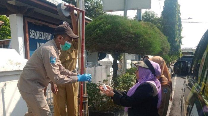 Pantau Kualitas Udara, DLH Kota Tegal Pasang Alat Passive Sampler di 5 ...